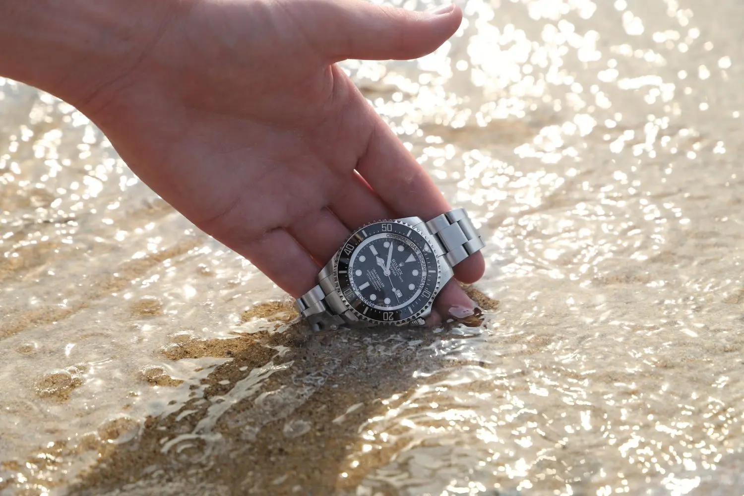 Care Tips To Rolex Replica Comprehensive Guide